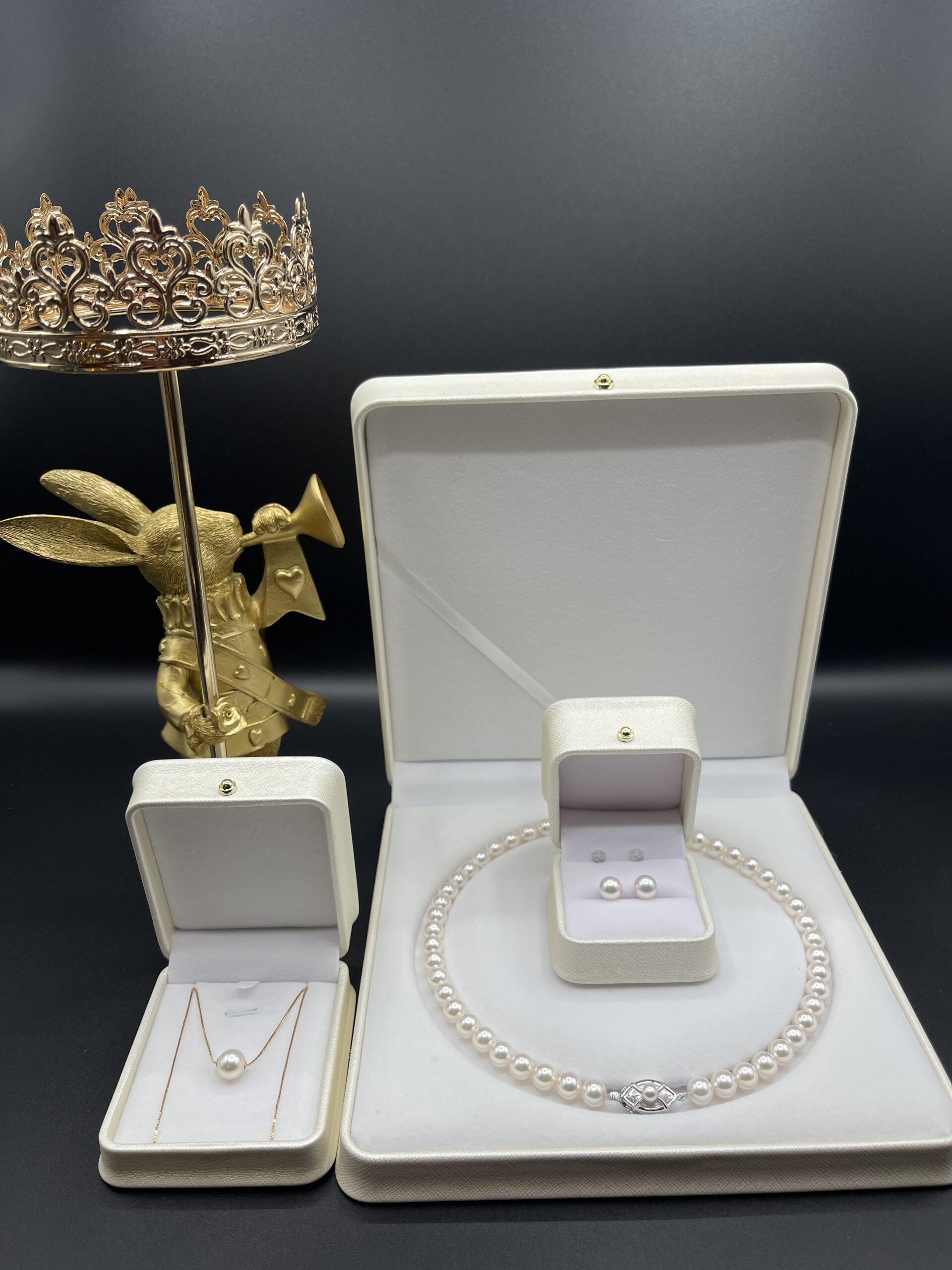 SAKU JEWELRY JAPAN株式会社